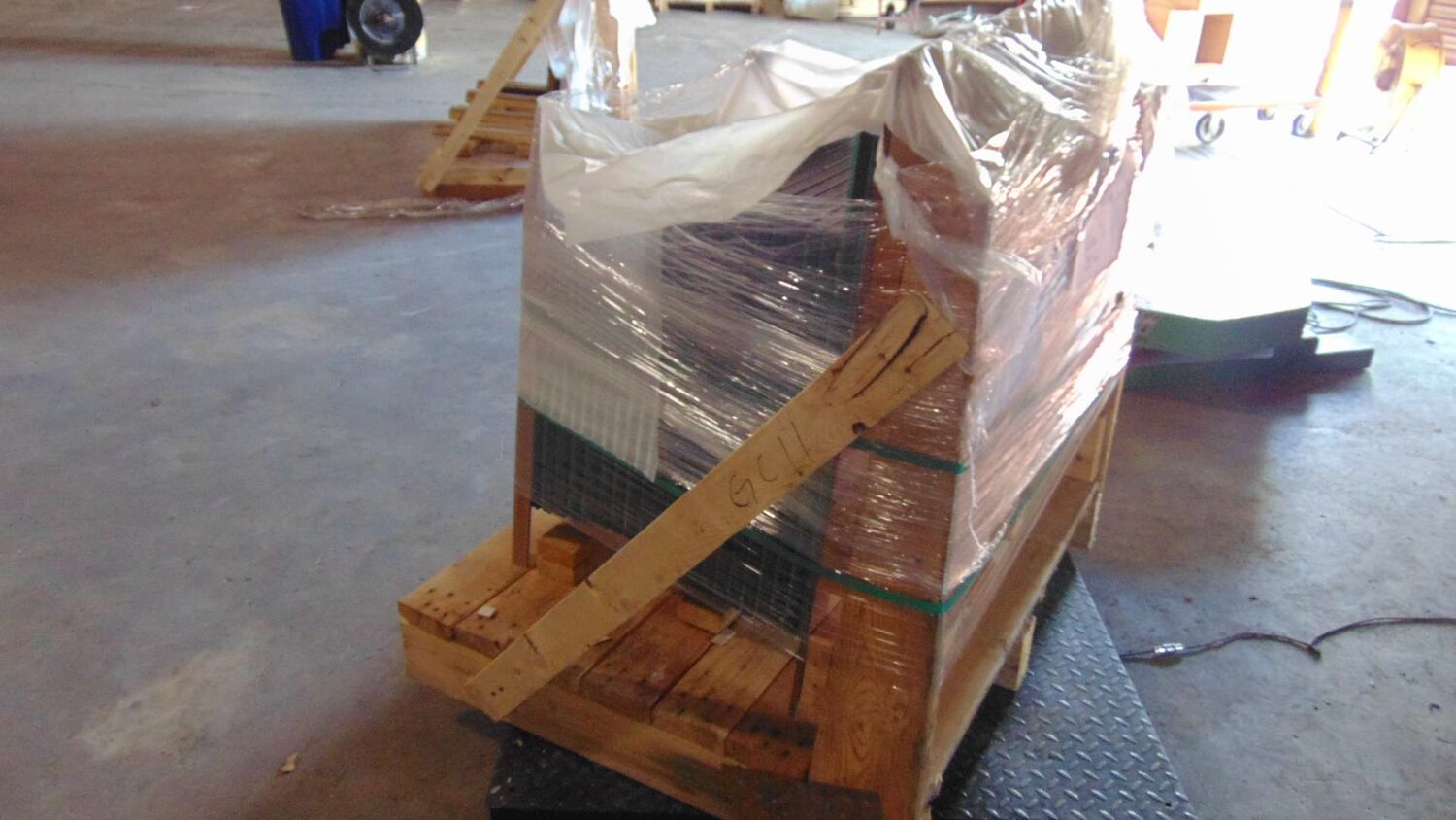 Bulk Glass Crates | repurposedMATERIALS