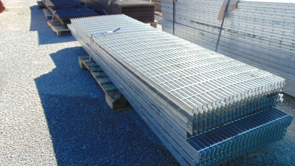 Used Steel Grating | repurposedMATERIALS