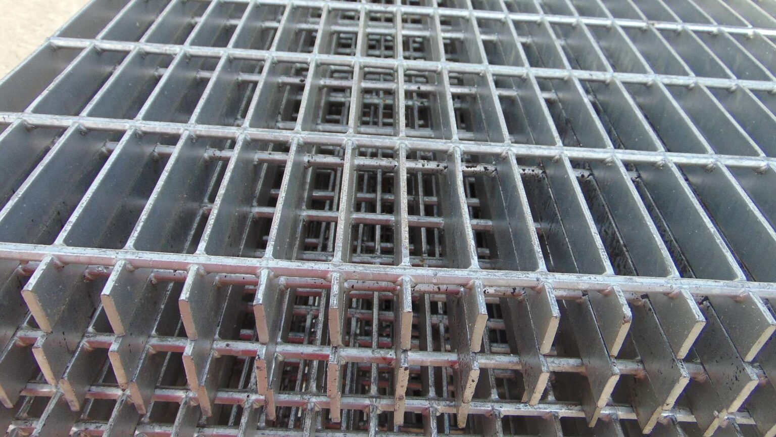 Steel Grating | repurposedMATERIALS