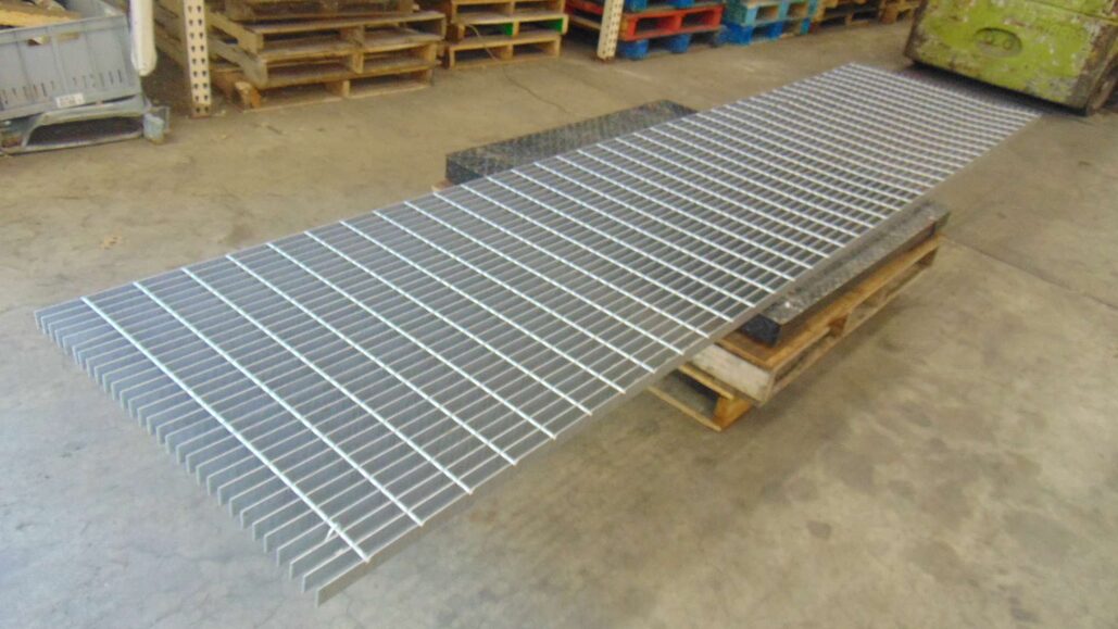 Used Steel Grating | repurposedMATERIALS