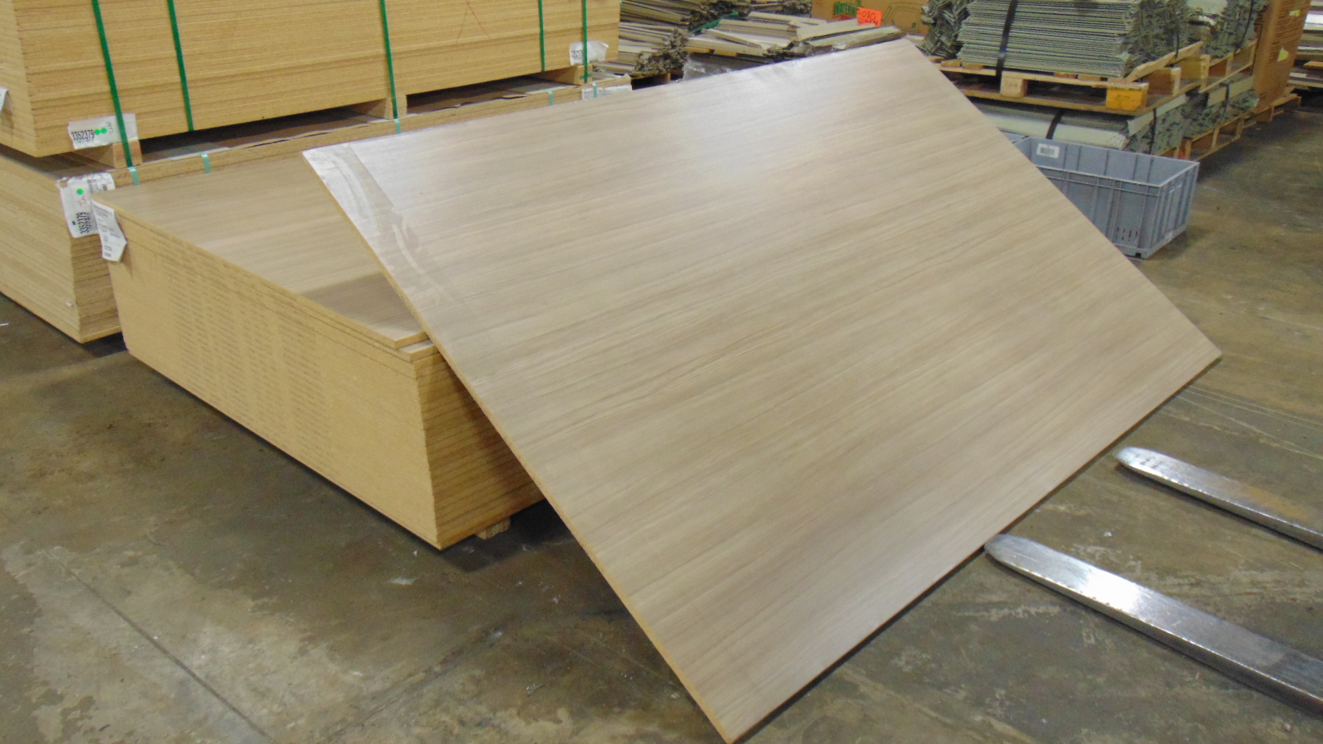 Surplus Wood Veneer Particle Board | repurposedMATERIALS