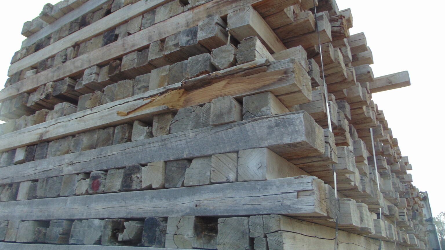 USED Wood Timbers | repurposedMATERIALS
