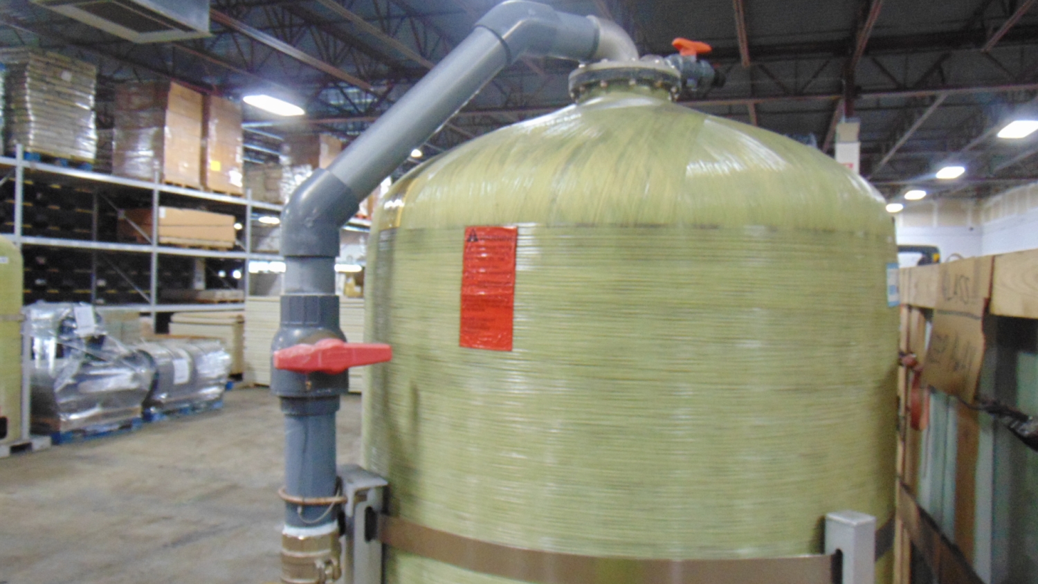 USED Fiberglass Tank | repurposedMATERIALS