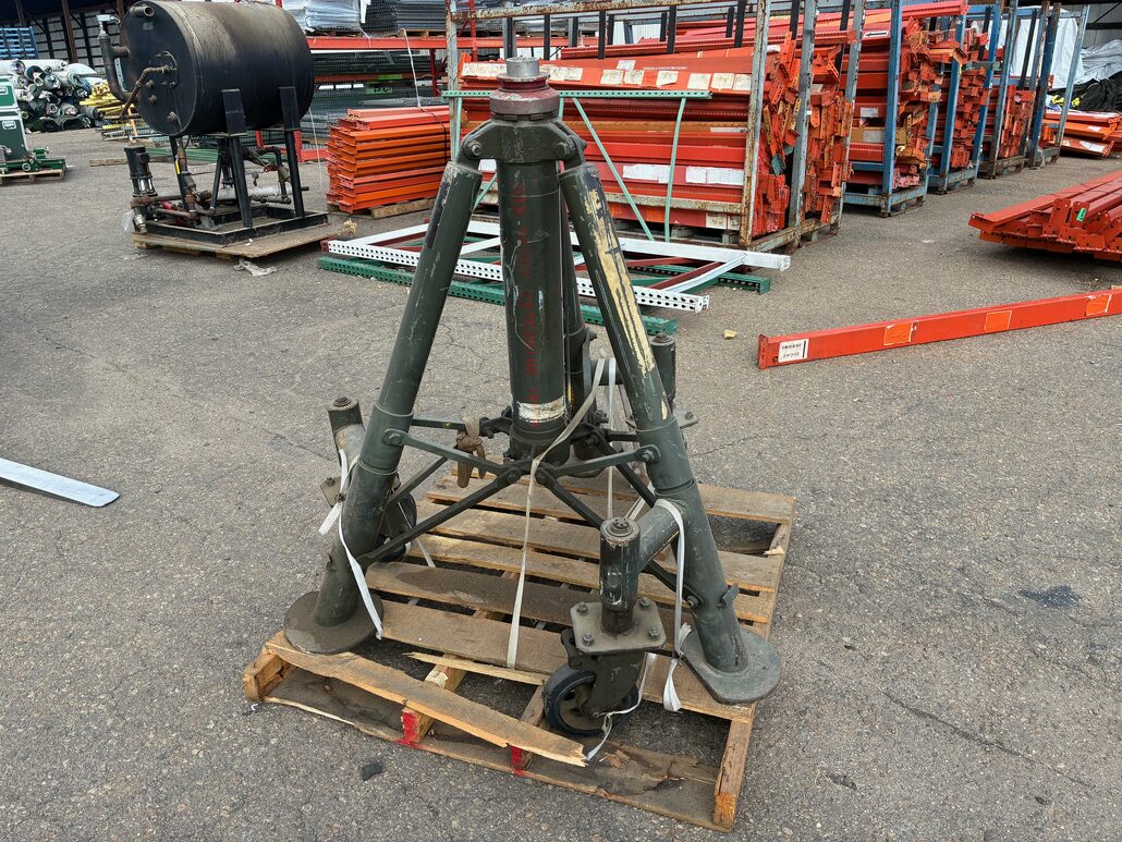USED Airplane Tripod Jack | repurposedMATERIALS