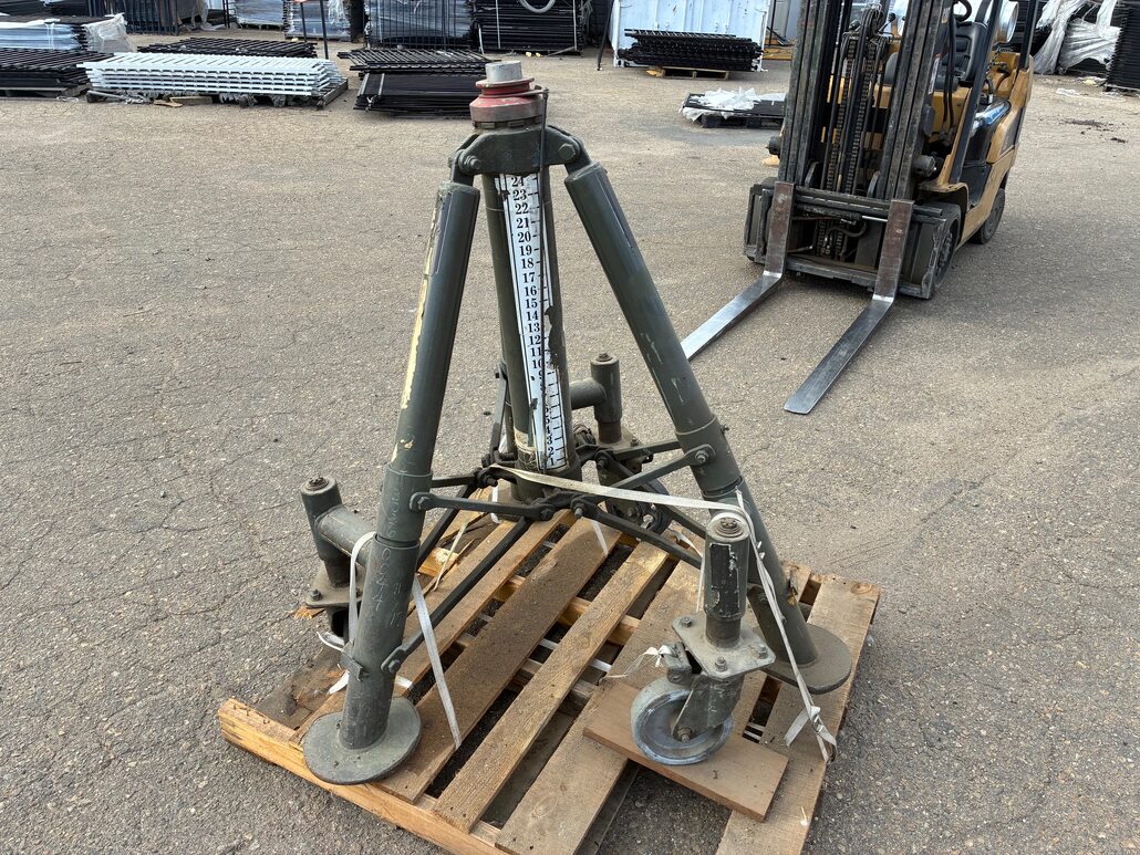 USED Airplane Tripod Jack | repurposedMATERIALS